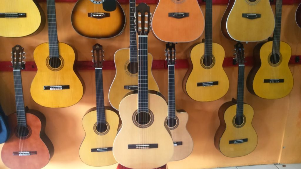 Pengawetan Kayu untuk Gitar Klasik, Suara Tetap Nyaring dan Romantis ...